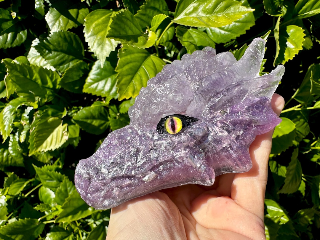Amethyst Orgonite Dragon - Orgone Generator - With Selenite and ...