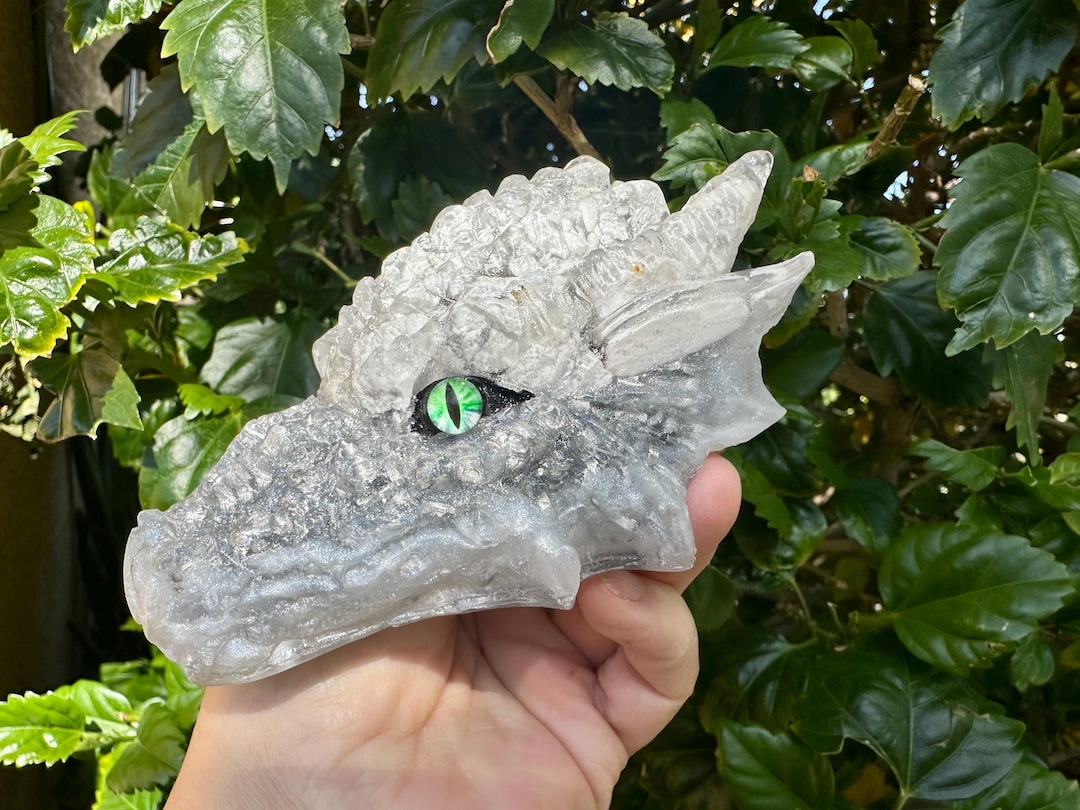 Howlite Orgonite Dragons - Orgone Generator - With Selenite and ...