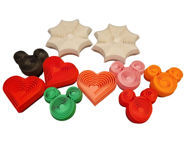 3D Printed Stretchy Springy Tri-color Candy Corn Fidget Toy |add to ...