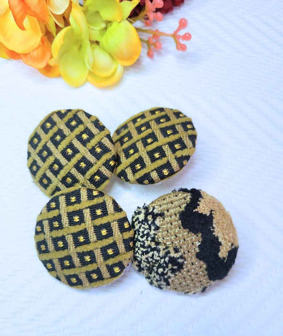 GOLD BLACK Buttons, Upholstery Fabric Buttons, Use for Tufting ...