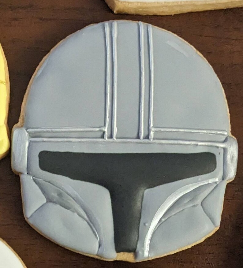 Star Characters Sugar Cookies, Chewbacca, R2D2, C3PO, Darth Vader, BB8 ...