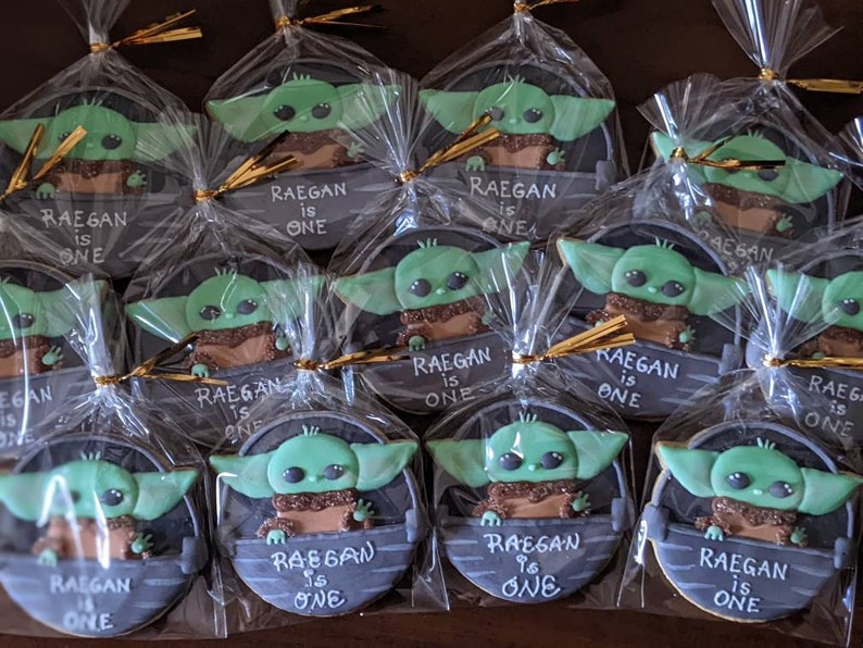 Grogu, the Child, Star Wars Sugar Cookies, Dozen, Customized Your Way ...
