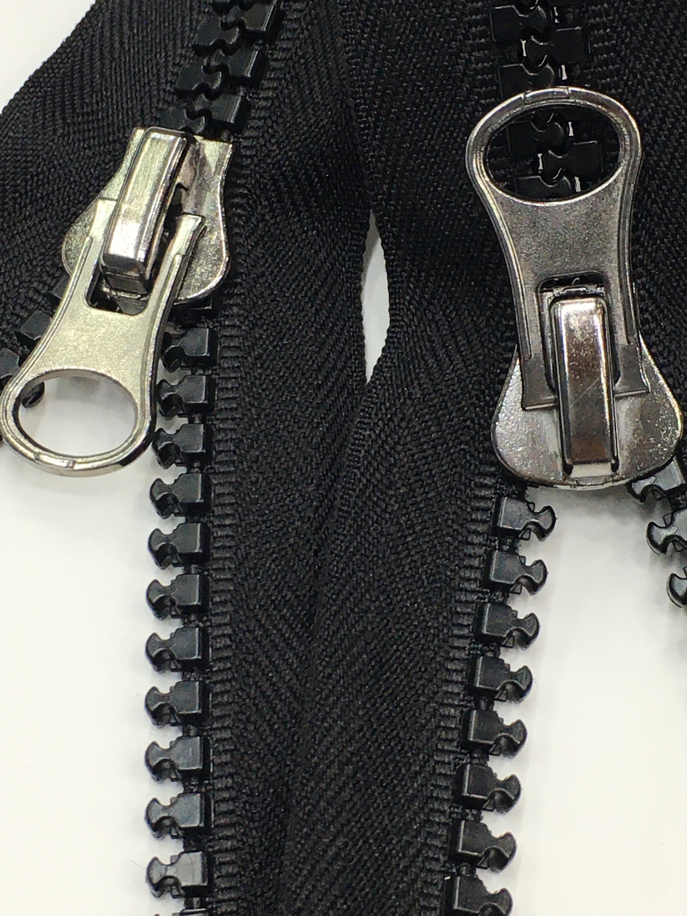 Two Way (2 Way) Double Zipper, Molded Plastic Separation Zipper - 1 ...
