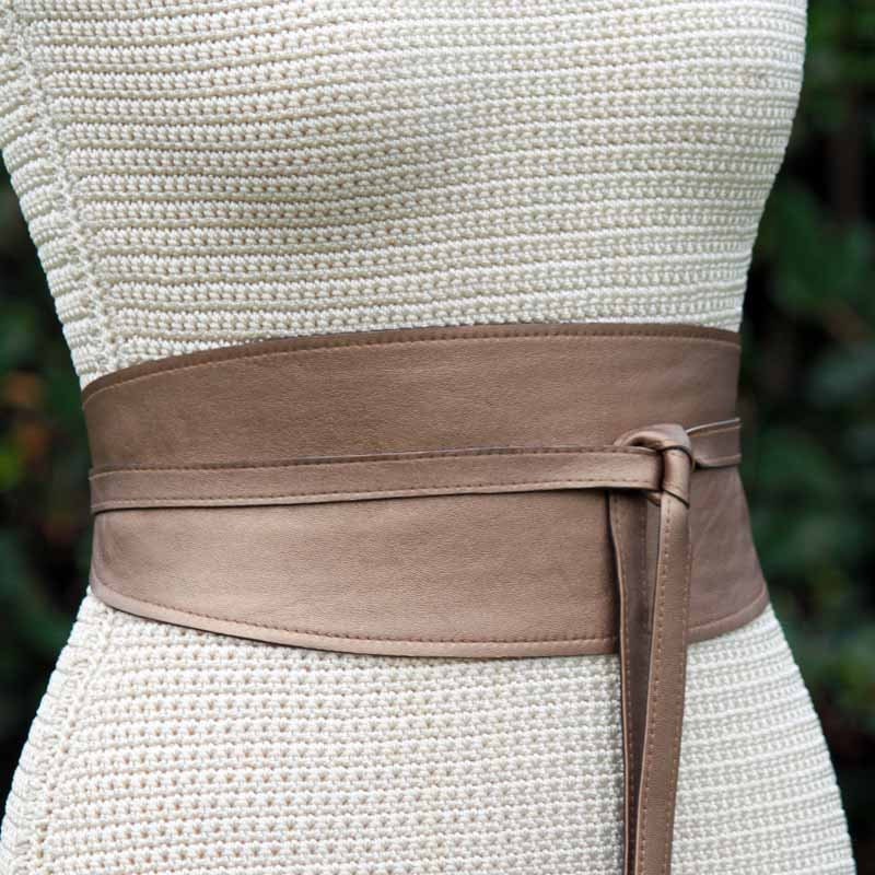 Reversible Lambskin Leather Obi Belt: Black Corset Style 4.75 Inch Wide ...