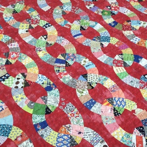Queen Size Quilt - Chain Link Pattern - Vintage Look Feed Sack ...