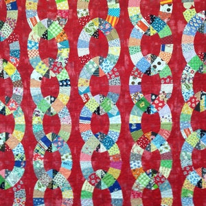 Queen Size Quilt - Chain Link Pattern - Vintage Look Feed Sack ...