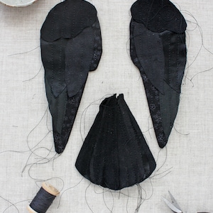 A Sewing Pattern (PDF) : Crow - Etsy