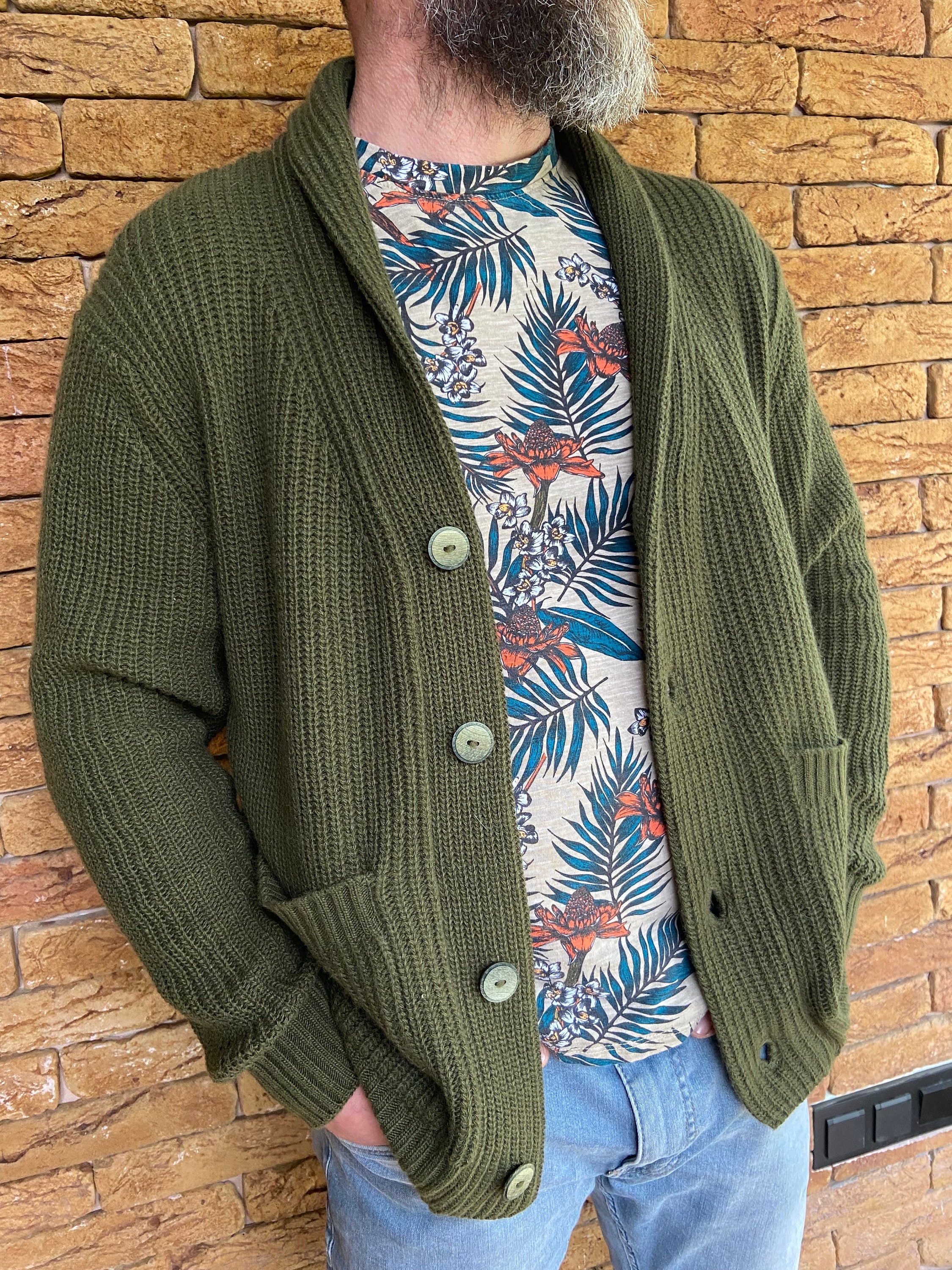Green Knitted Woolen Men's Cardigan, Soft Merino Wool Men's Cardigan ...