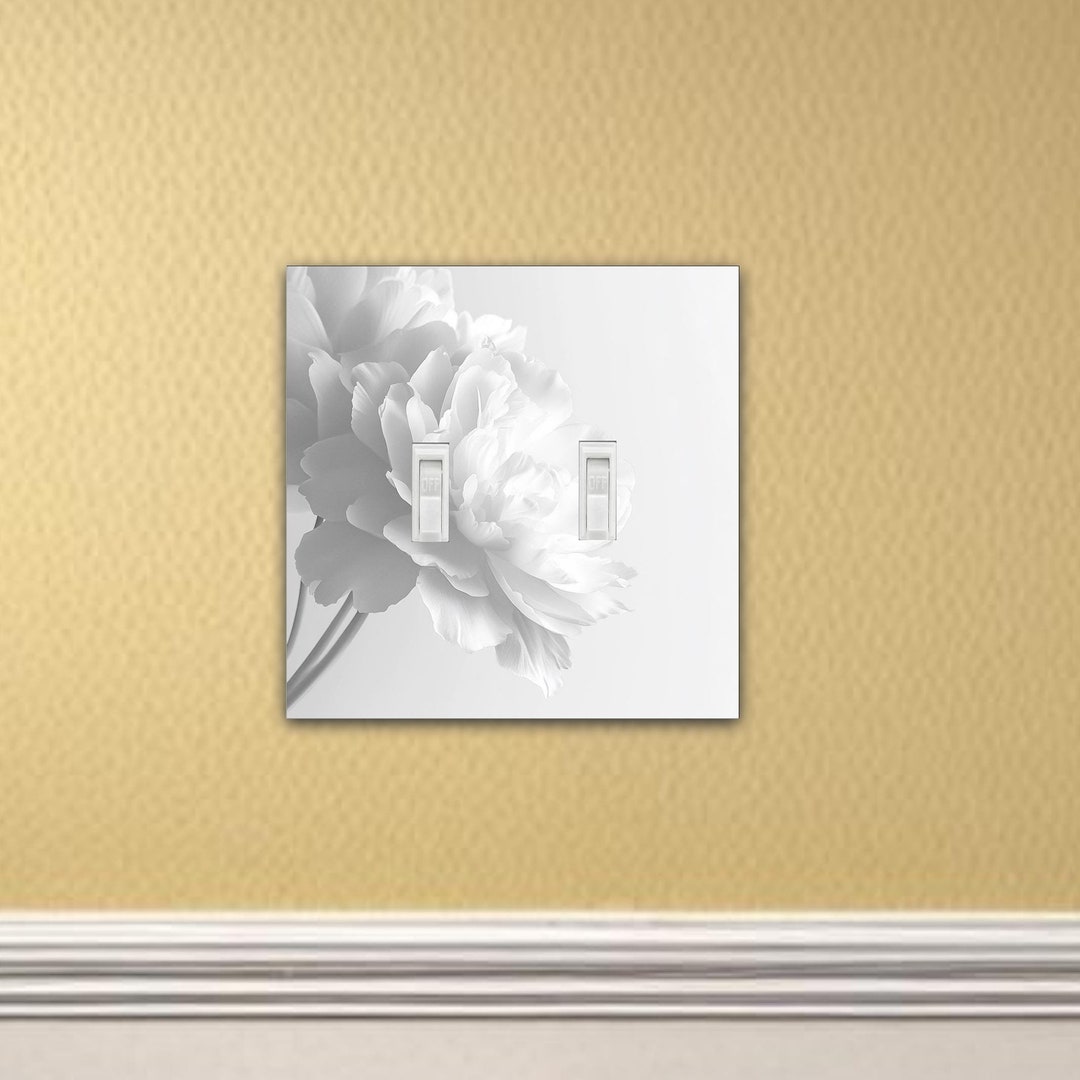 White Carnation Light Switch Plate Outlet Covers Electric Switch Plate ...