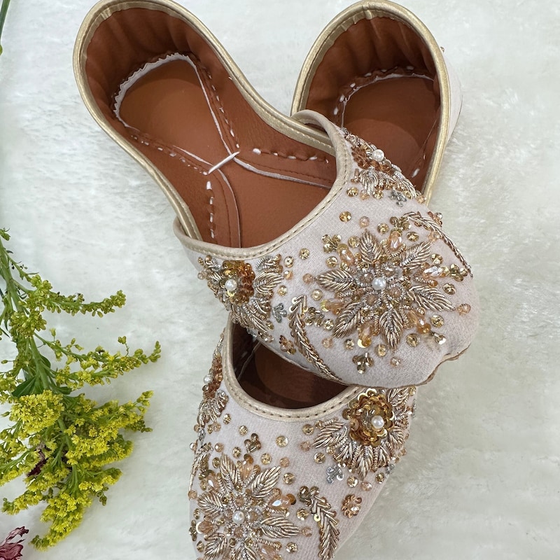Indian Shoes - Etsy