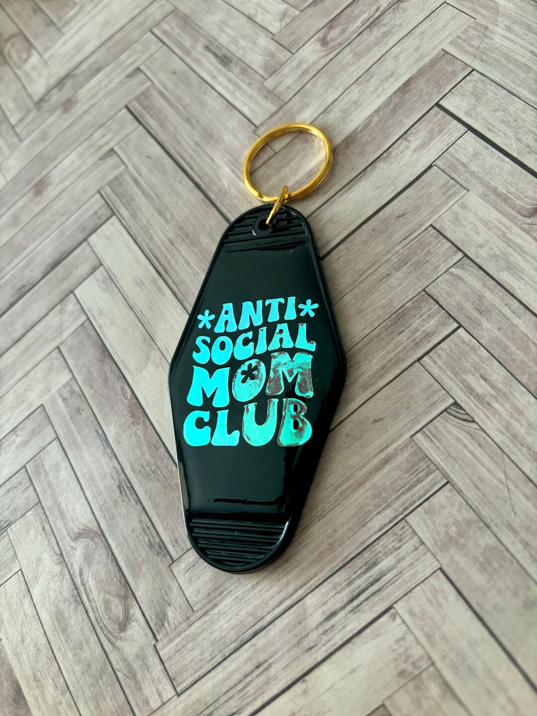 Cute Vintage Style Motel Keychain antisocial Moms Club Gift - Etsy