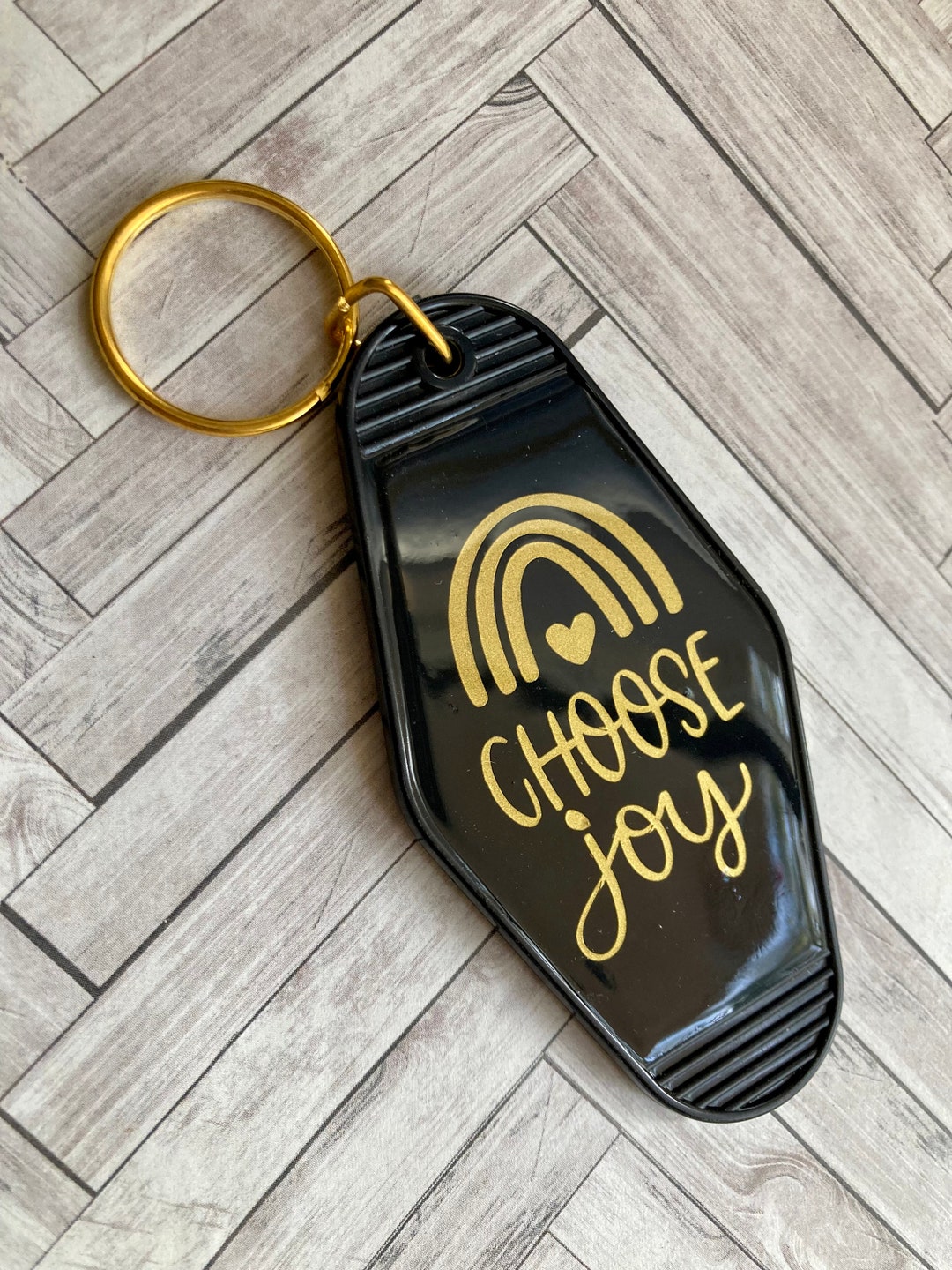Cute Vintage Style Motel Keychain Choose Joy Rainbow Black Gold ...