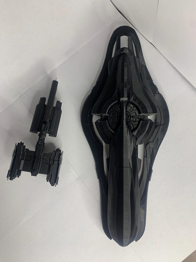 Halo Fleet Duo – 16″ Ceudar-pattern Heavy Corvette + 8″ Paris Class ...