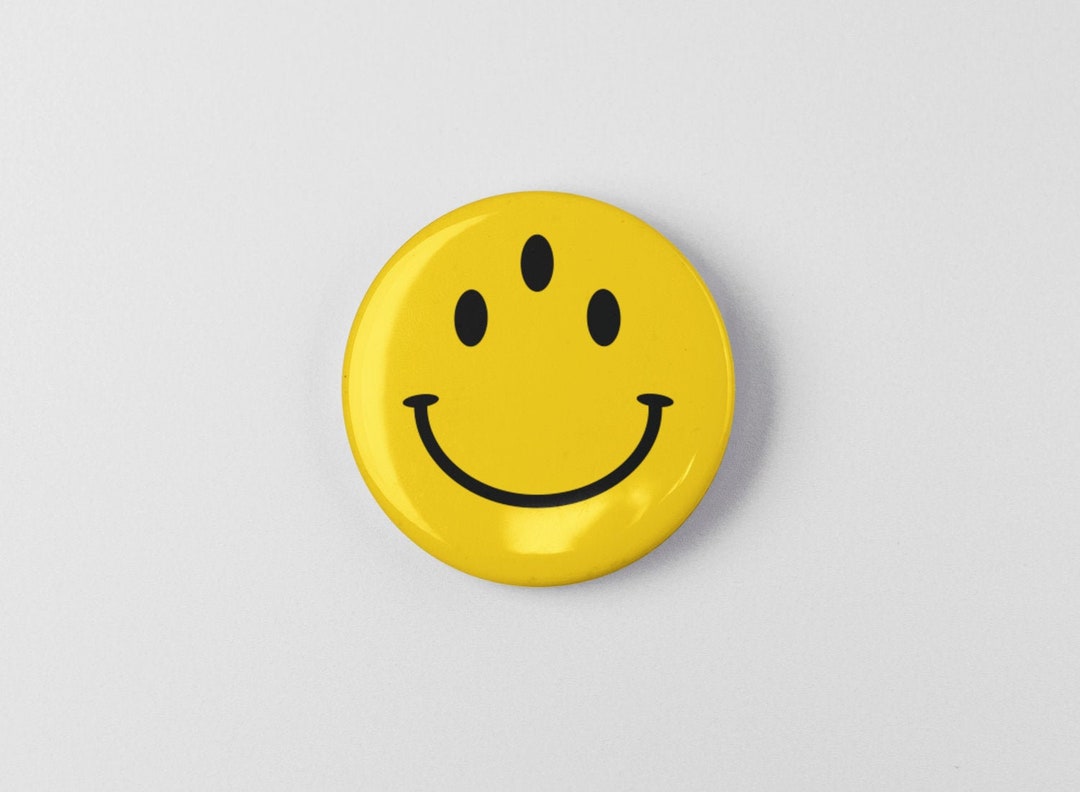 Three Eyed Smiley Face Funny Button 1.25" or 2.25" Pinback Pin Button ...