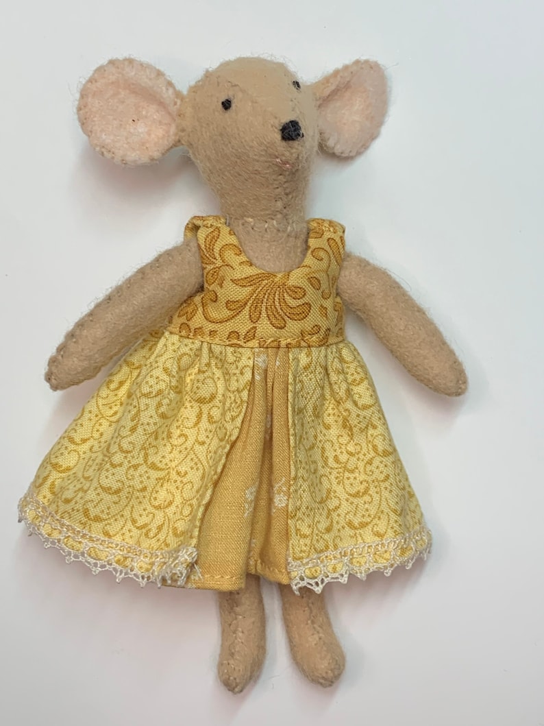 PDF Pattern to Hand Sew a Mouse - Etsy