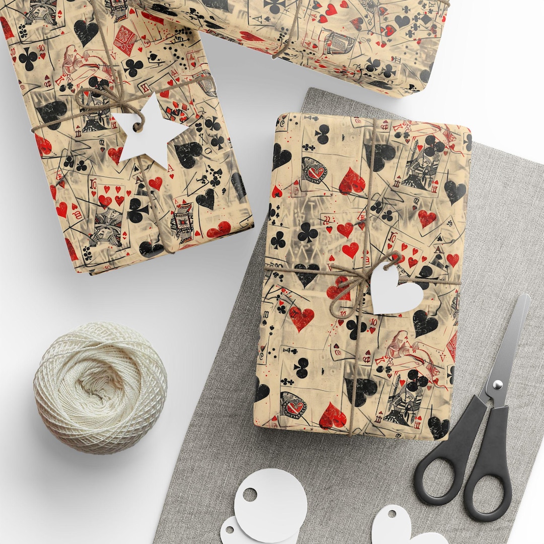 Playing Cards Wrapping Paper, Poker Gift Wrap, Queen of Hearts, Love to ...