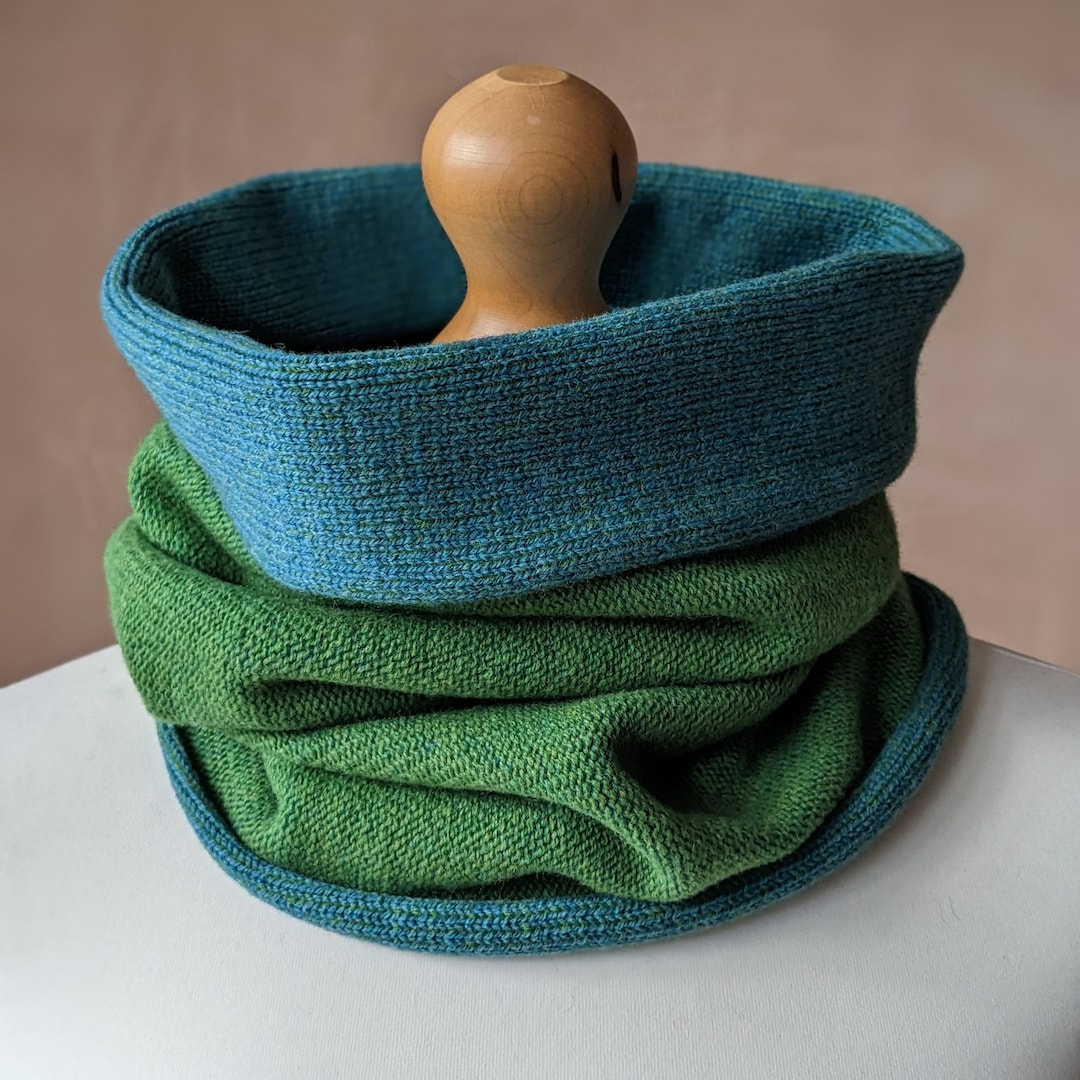Reversible Merino Wool Snood Blue and Green - Etsy
