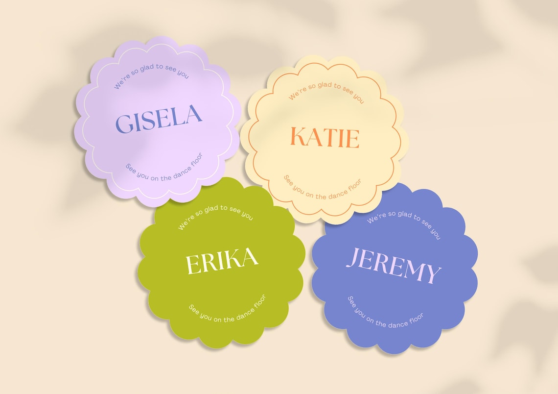 Scallop Place Card Template: Circle Flower Wedding Name Cards (editable ...