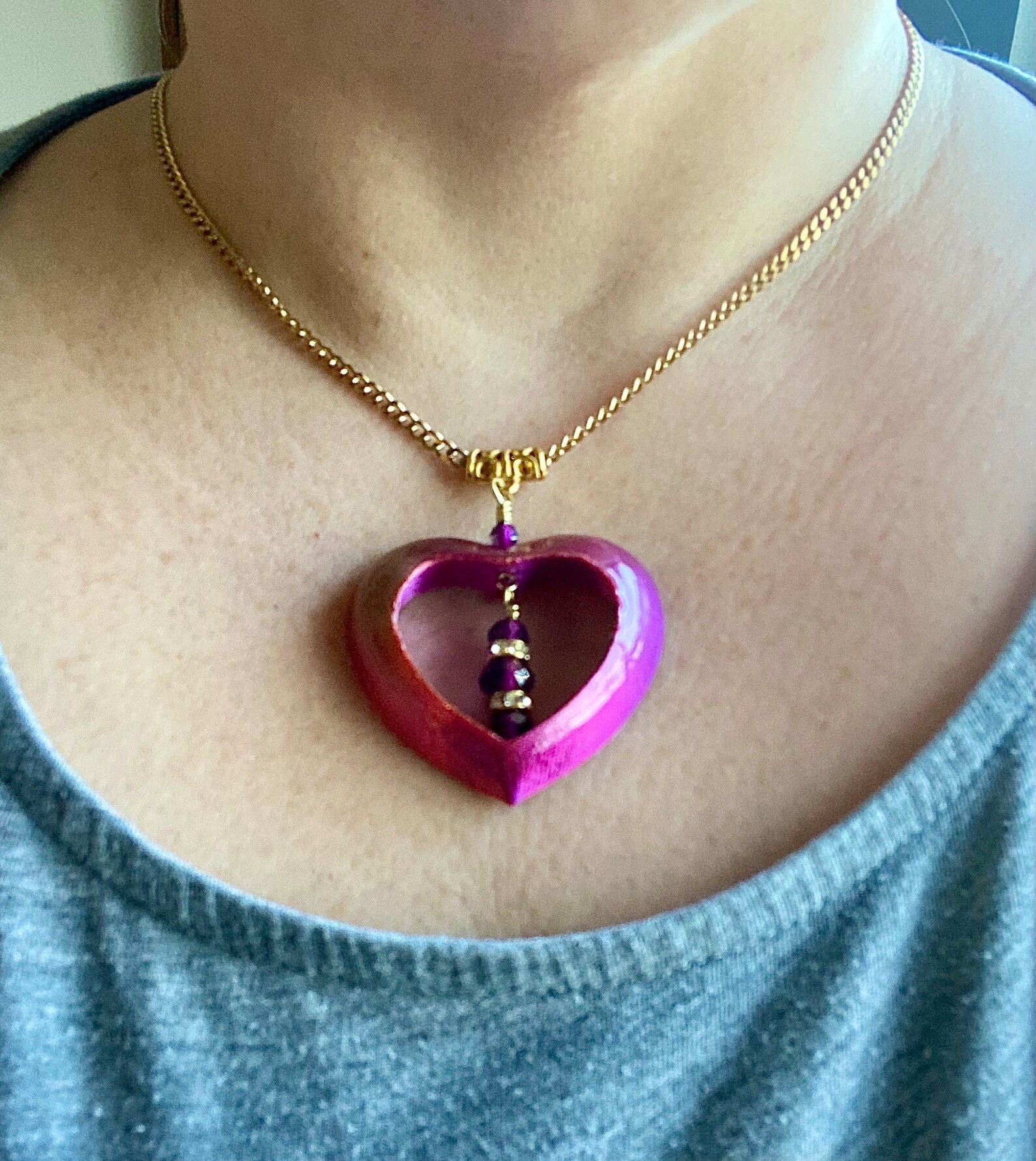 Iridescent Fuchsia Heart Pendant With Purple Faceted Glass Beads ...