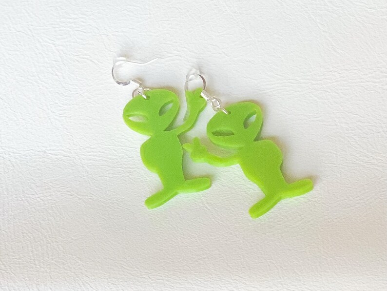 3D Printed Aliens in Color Changing PLA Giving the Universal - Etsy