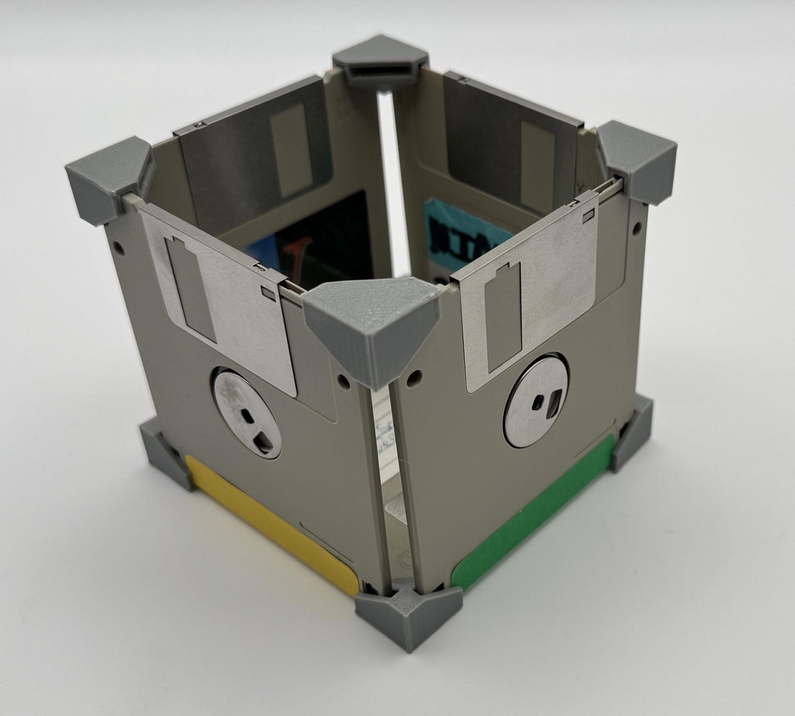 DIY Floppy Disk Pencil Holder Clips – No Tools, Vintage Tech Decor - Etsy