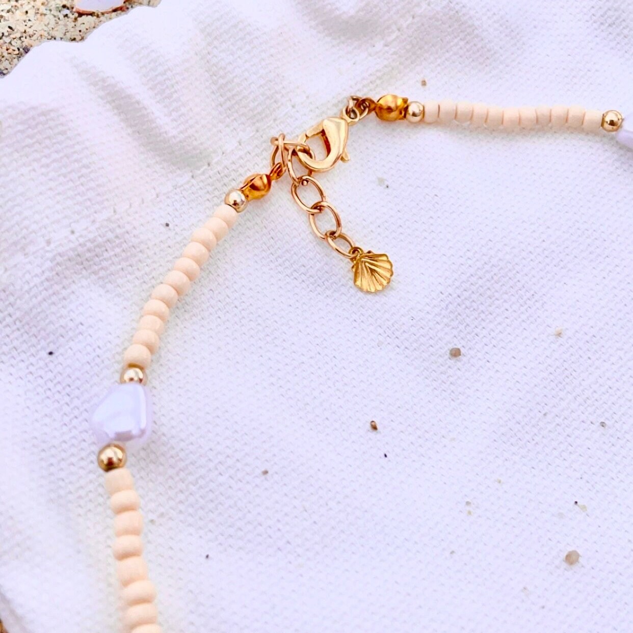 Sand Dollar Seed Bead Necklace - Etsy