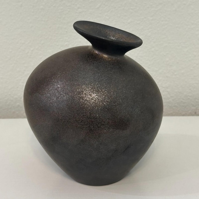 Sabi Black Vase - Etsy UK
