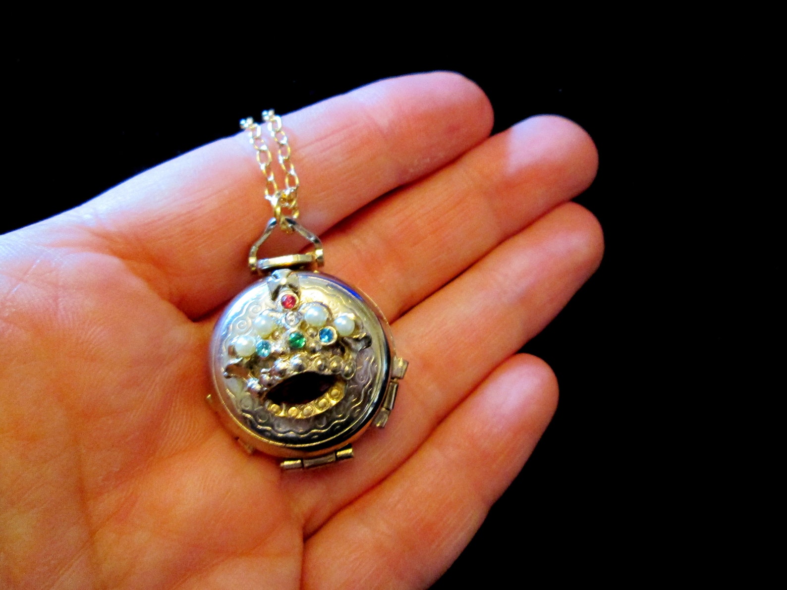 Vintage Gold Plated 4 Picture Locket, the Crown, Royal, Rhinestones ...