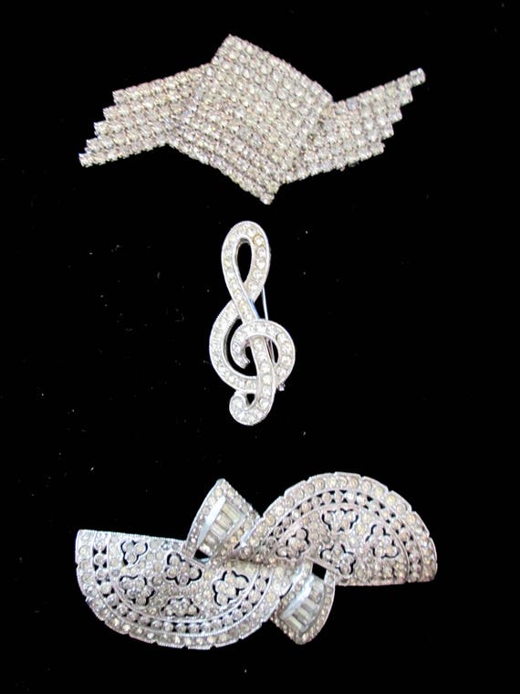 Musical Treble Clef Diamond Rhinestone Pin - Gem