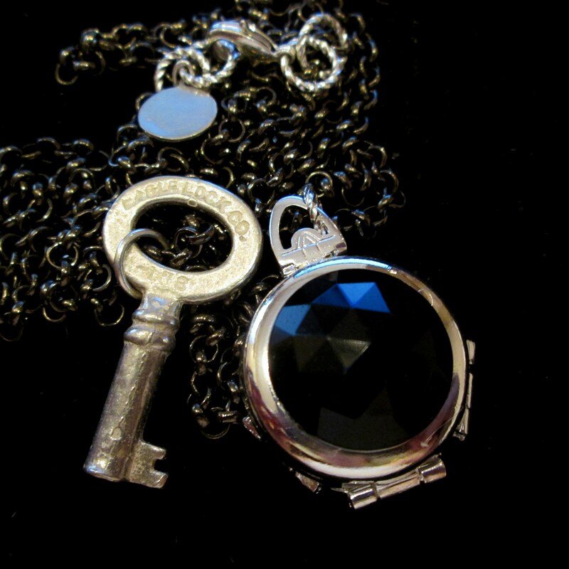 Key and Locket - Etsy