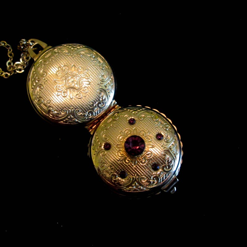 Vintage Coro Locket - Etsy