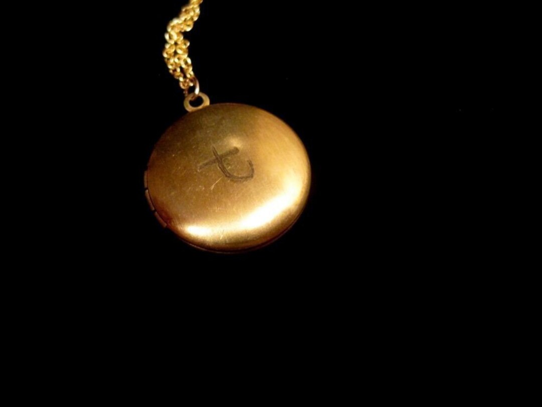 Engraved Initial, Letter, Basic Round Locket Necklace, Alphabet ...