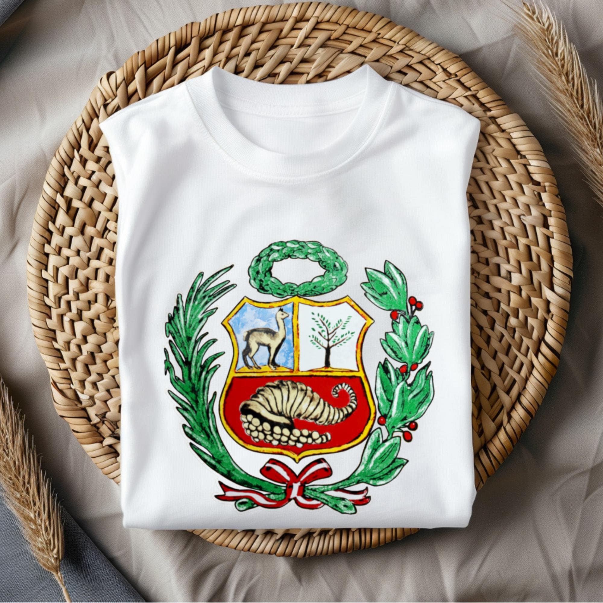 Traditional Escudo Peruano T-shirt, Peruvian Coat of Arms Shirt, Unisex ...