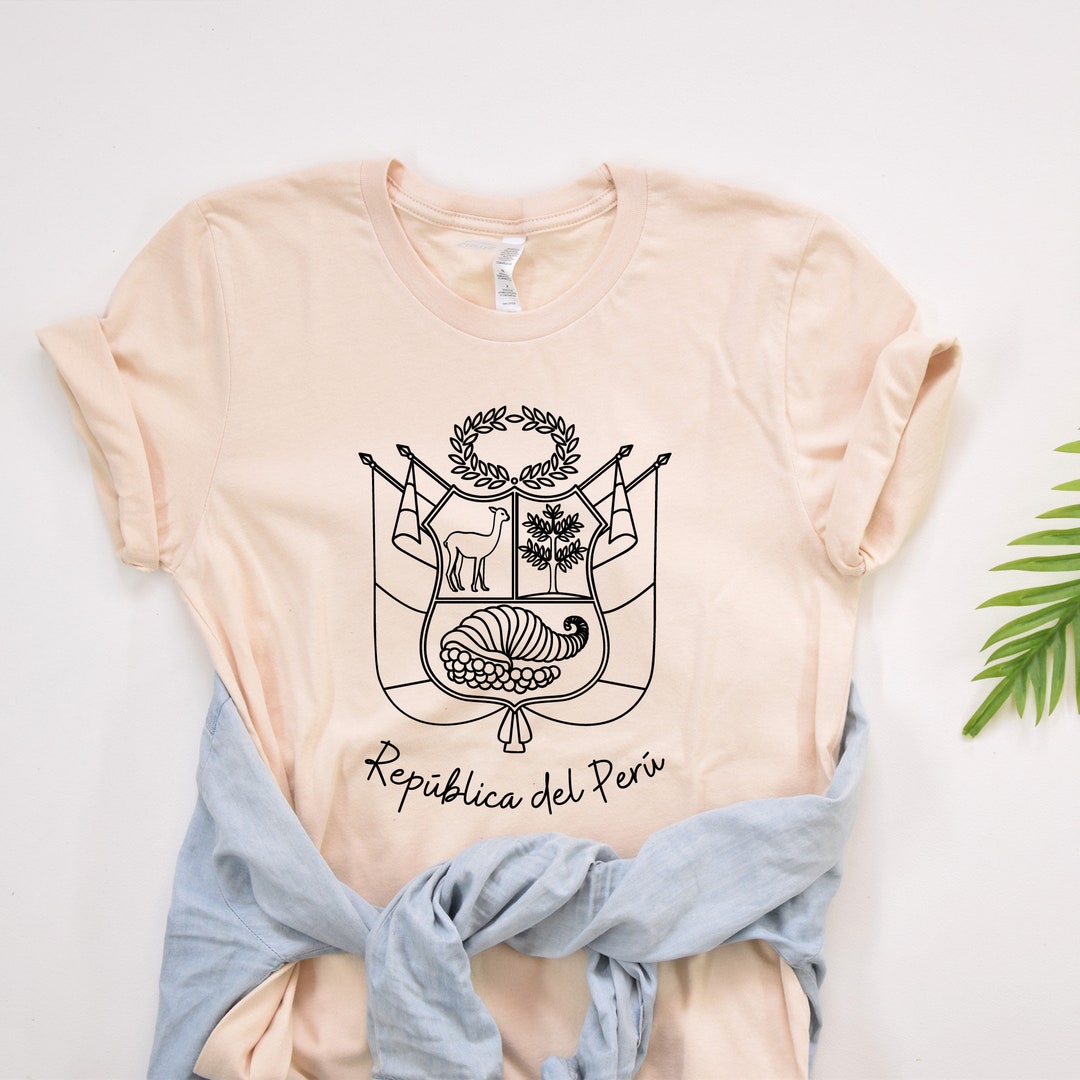 Peruvian Coat of Arms Shirt, Escudo Peruano T-shirt, Peru Crest Tee ...