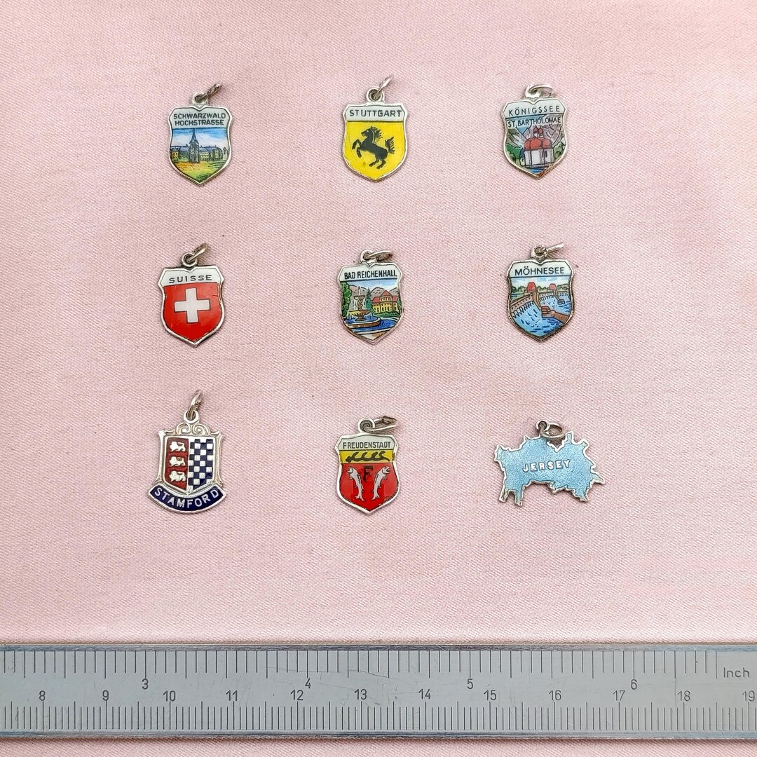 Vintage Silver City Town Shield Crest Charm Bracelet Tourist Souvenir ...