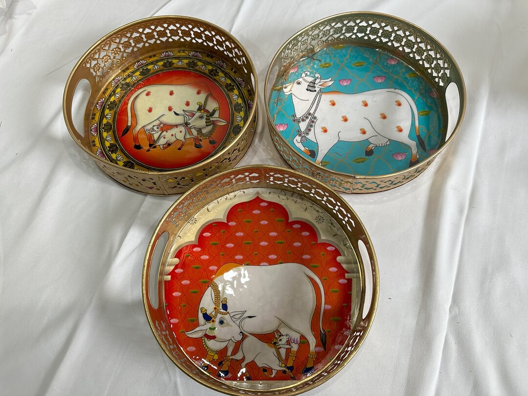 Laminated Pichwai Cow Print Round Trays - Etsy