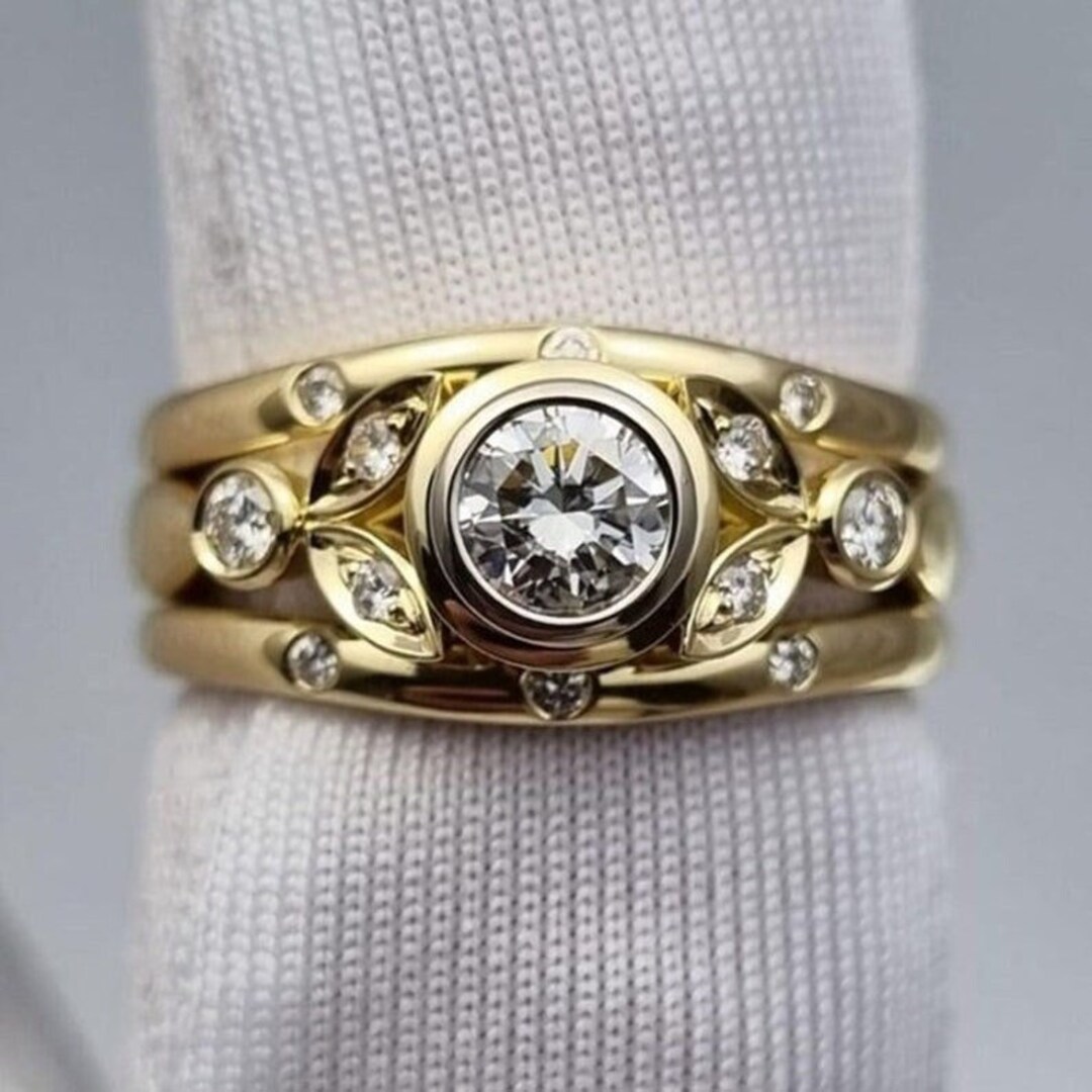 Bezel Set Engagement Trio Curved Wedding Band, Leaf Inspired Seven ...