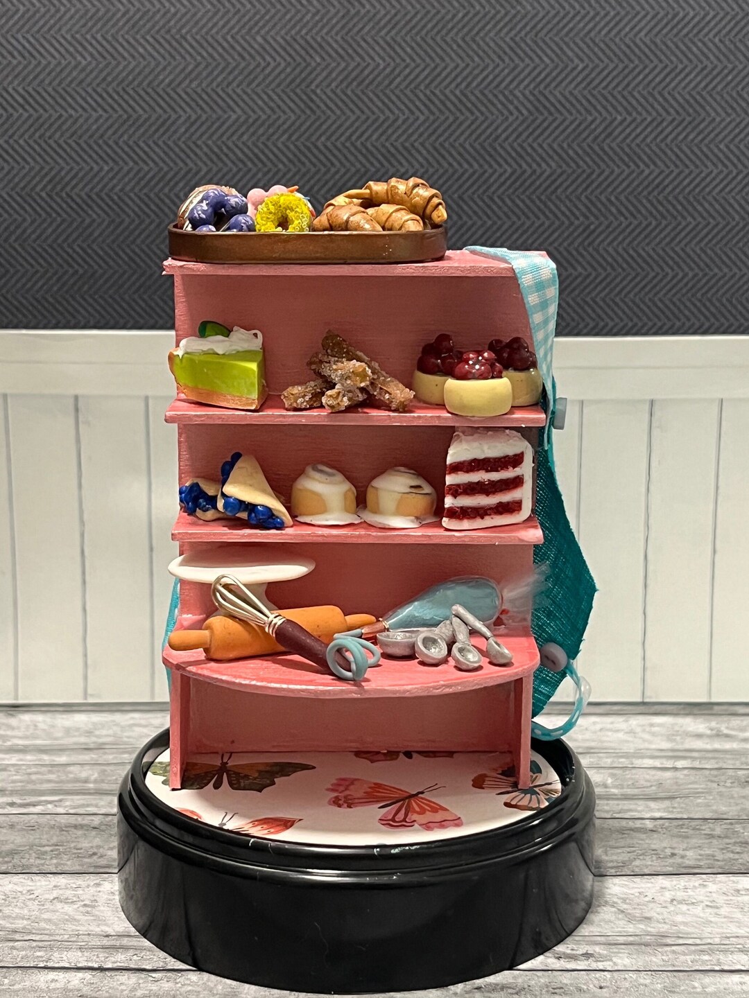 Miniature Dollhouse Bakery Display - Etsy