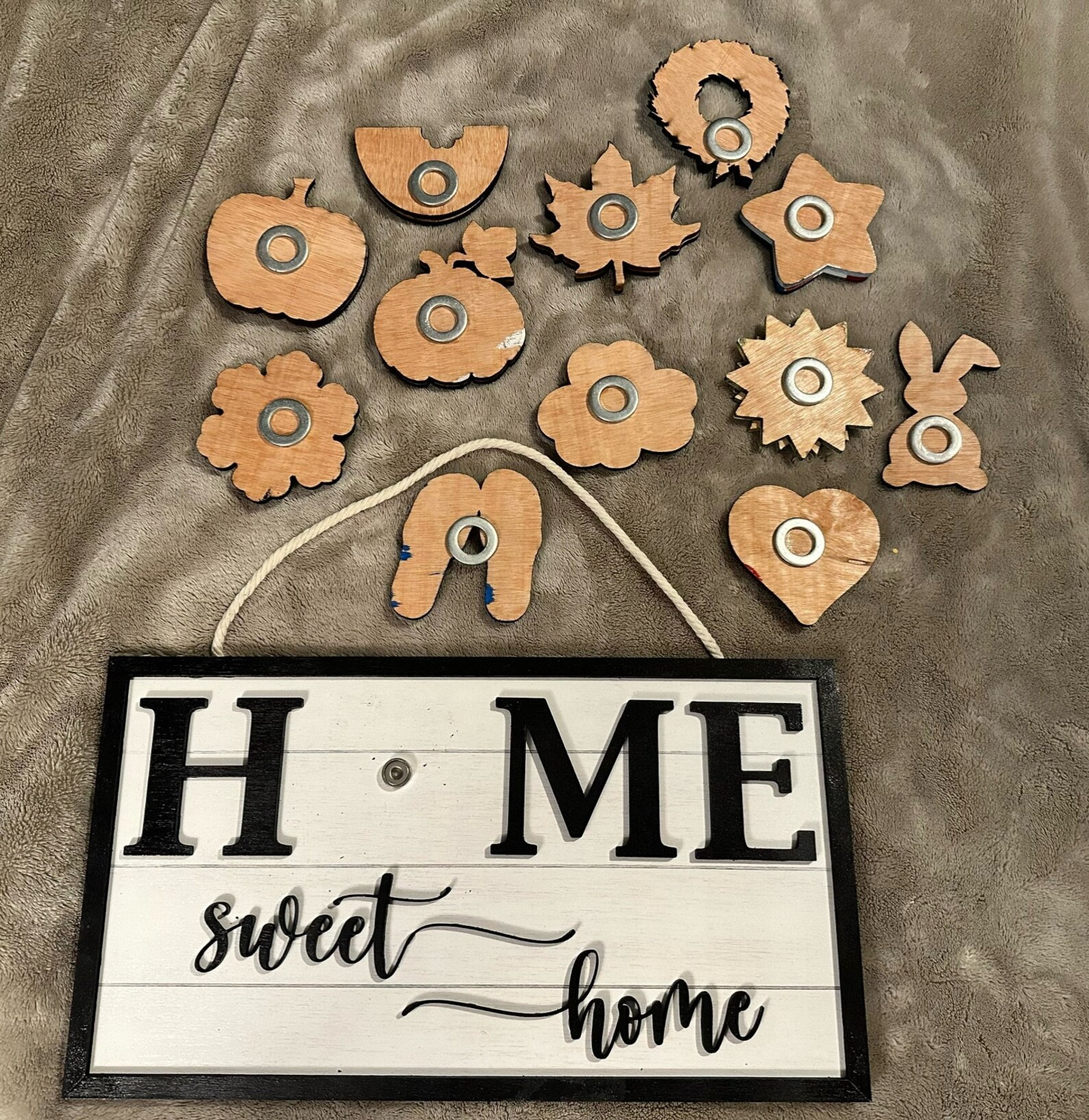 Front Door Decor | Interchangeable Sign | Interchangeable Holidays ...