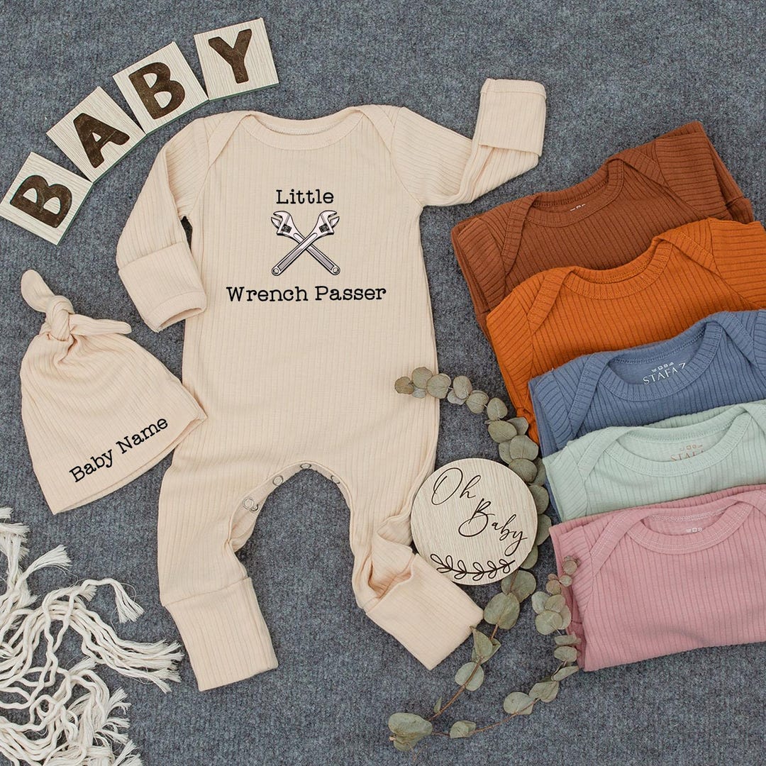 Little Wrench Passer Baby Bodysuit, Mechanic Baby Gift, Daddy's ...