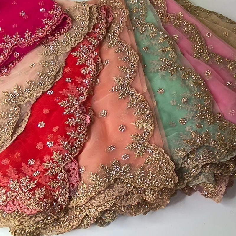 Indian Chunni - Etsy