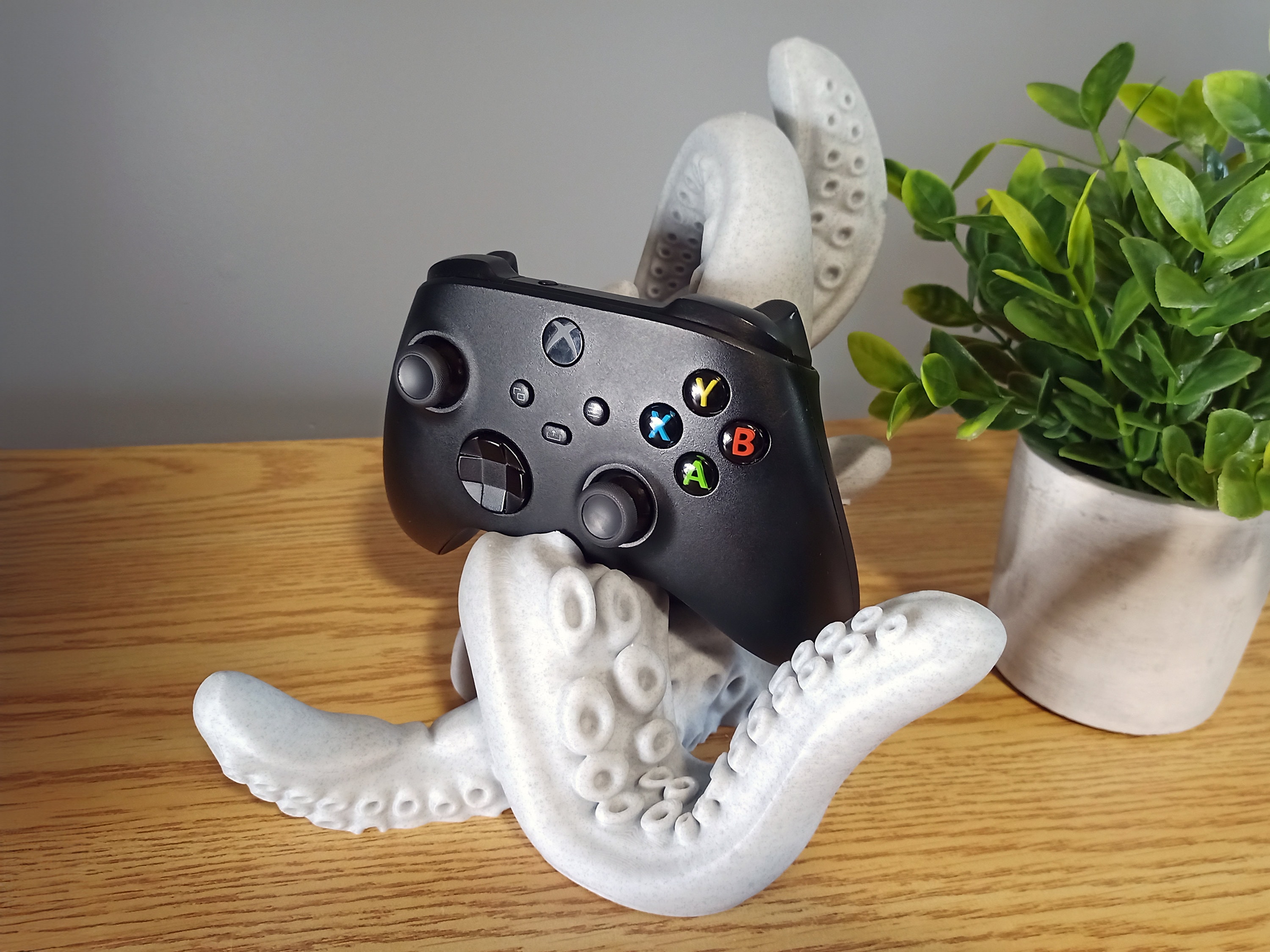 Kraken Sea Creature Xbox Ctrl Stand Playstation PS5, Switch Pro Holder ...