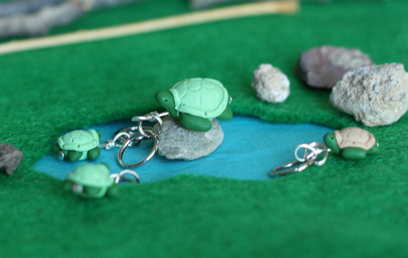 Green Sea Turtle Stitch Markers turn of 4 - Etsy