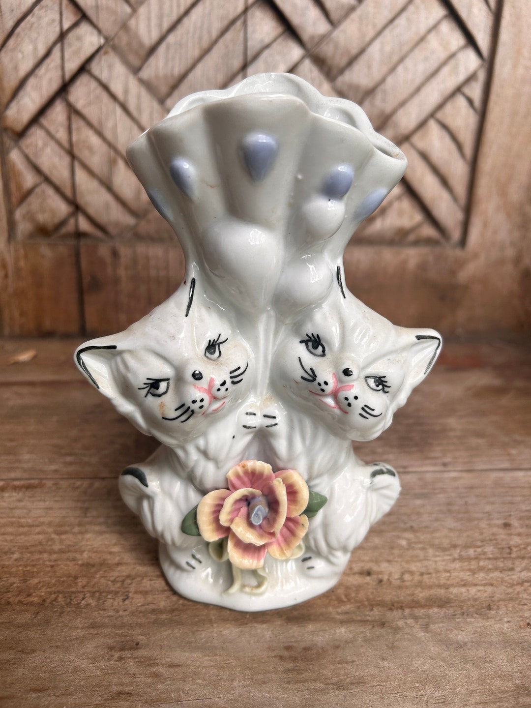 Retro Porcelain Anthropomorphic Kitty Cat Vase Capodimonte and Purple ...