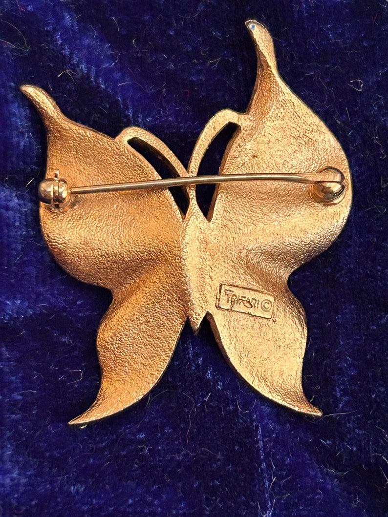 Vintage Crown Trifari Butterfly Brooch Gold W Blue and Green Enamel ...