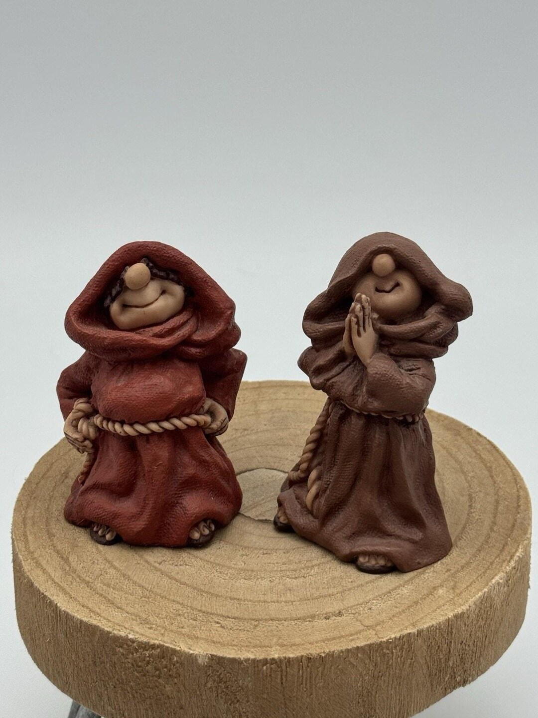 2 Friar Folk Maureen Carlson Smiling & Praying Monk Figurines - Etsy