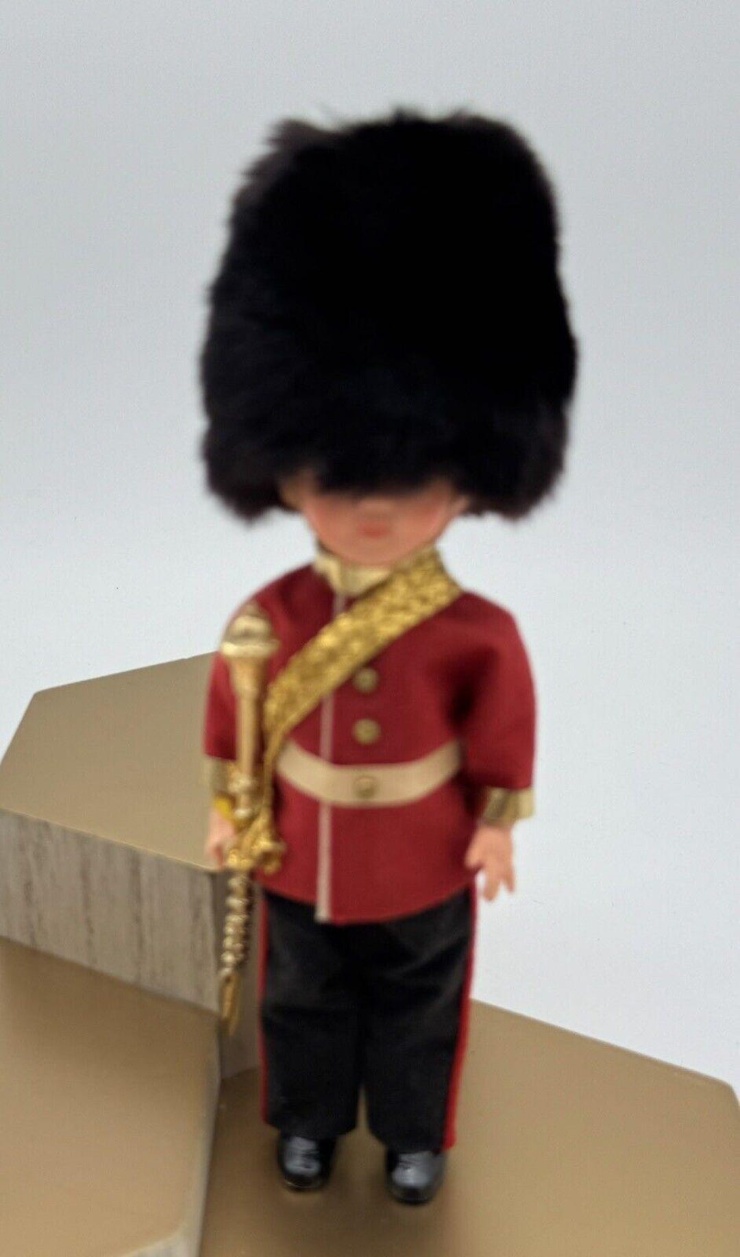 Vintage British Beefeater Palace Guard Soldier Doll With Sleepy Eyes - Etsy