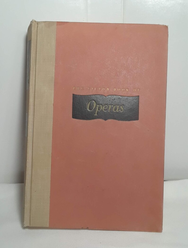 Vintage Hardbound the Victor Book of Operas - Etsy