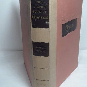 Vintage Hardbound the Victor Book of Operas - Etsy
