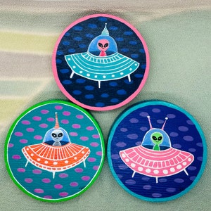 Alien, UFO, Round Wood Wall Deco, Colorful, Fun Art, Small Gift, Tiny ...